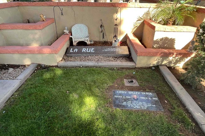 Headstone and Memorial Stone Restored in Glendale | Phoenix Tiling Services